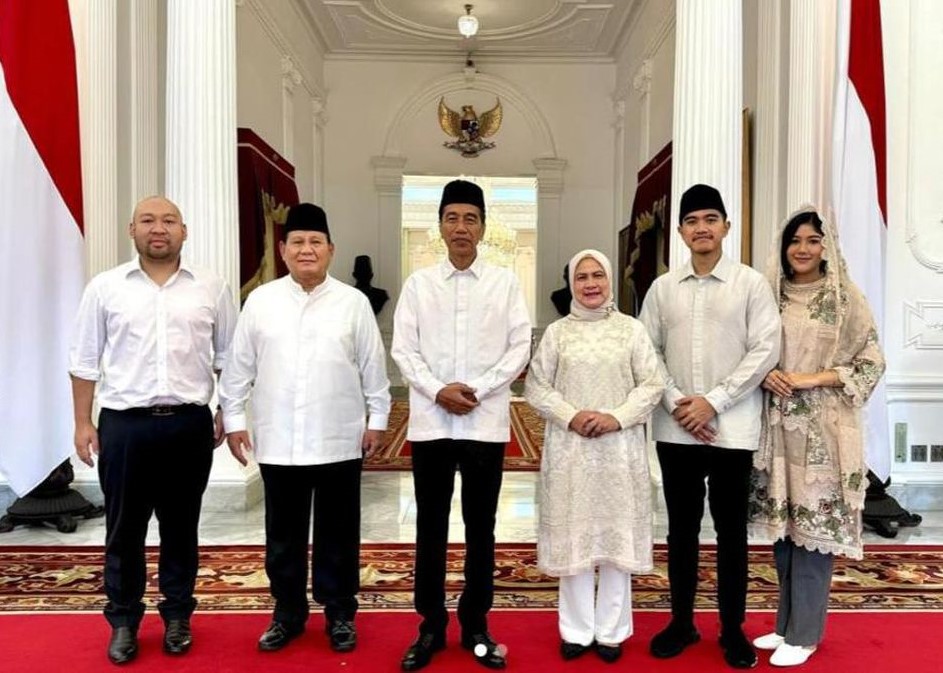 Bergabung dengan kami jadi Teman Berbakti bersama Prabowo Subianto!